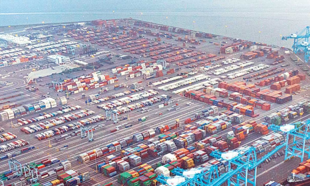 Mumbai, Kandla ports clog as oil companies clamour for select ports for ...