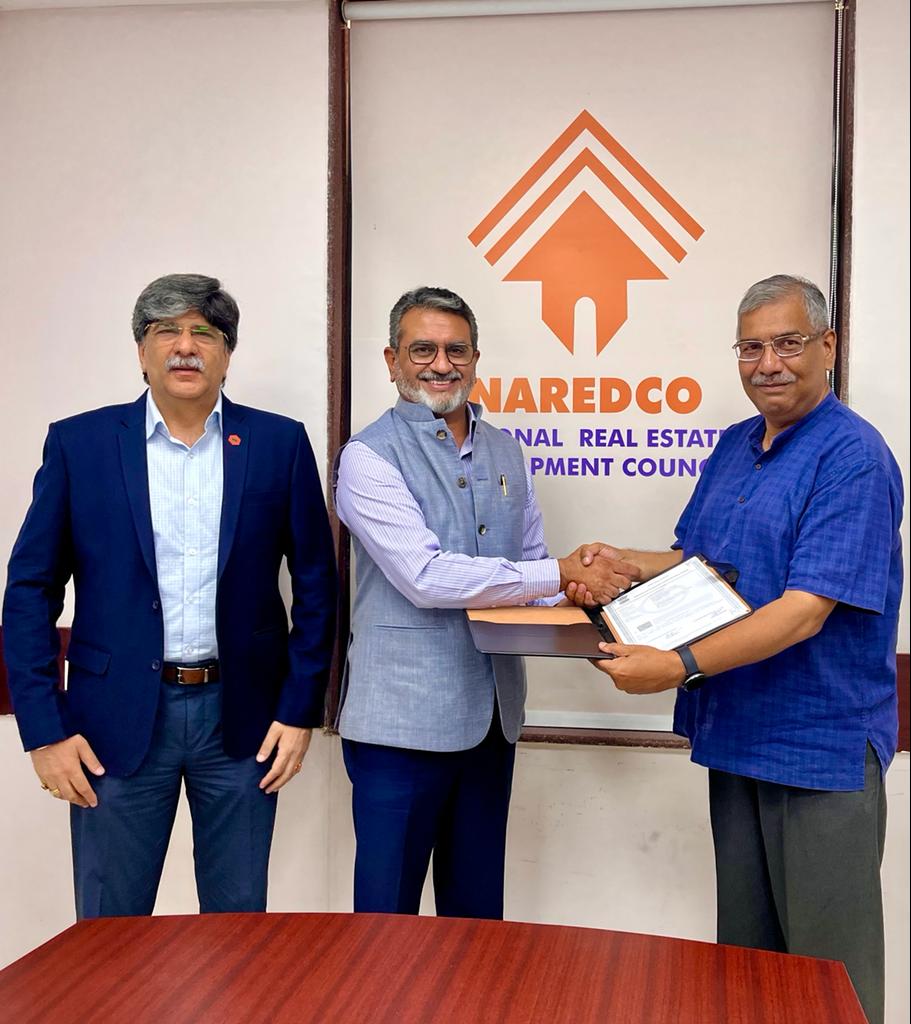 NAREDCO signs MoU with Warehousing Association of India - Logistics Outlook