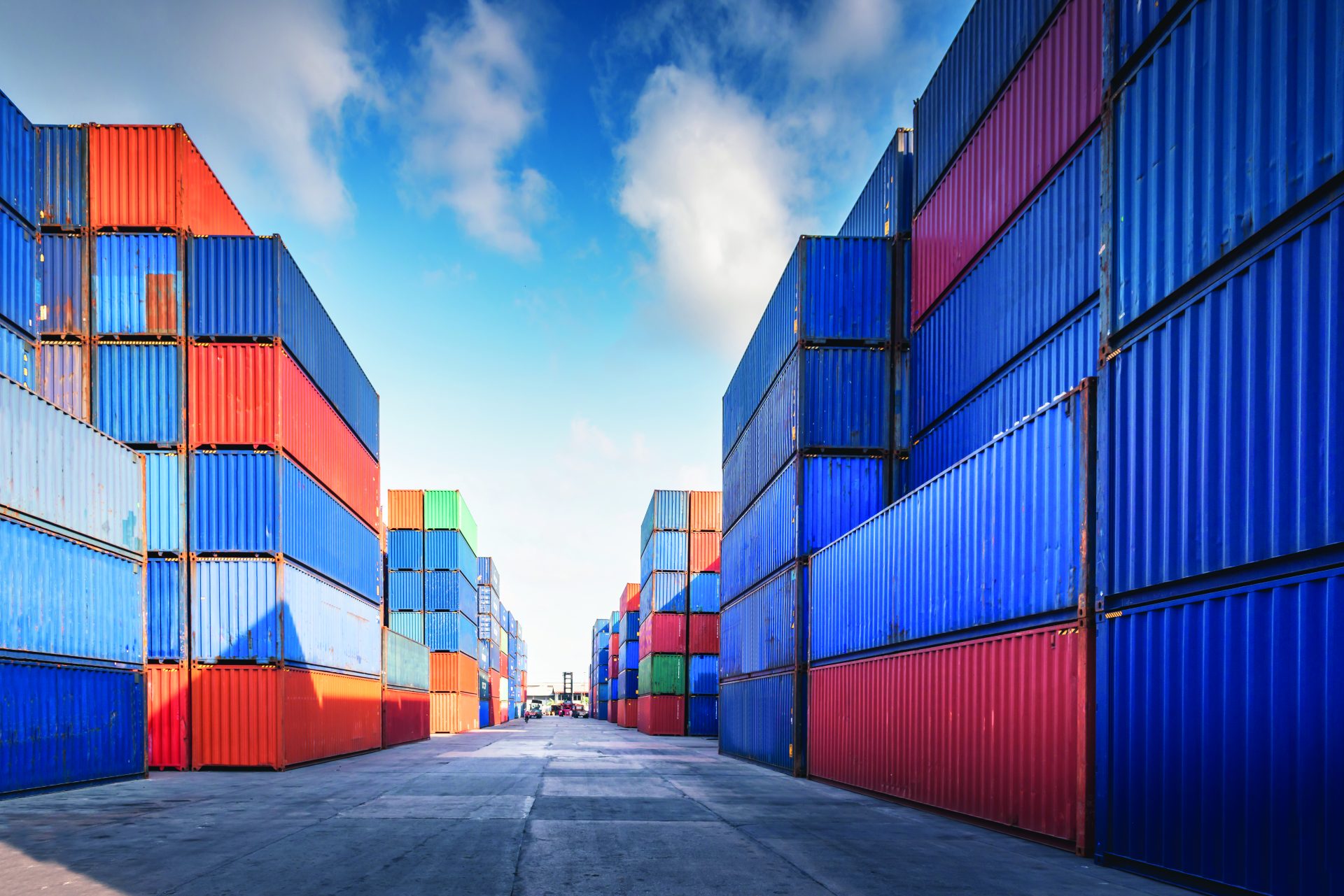 2025: Container market braces for turbulence-labour, geopolitics, slowdown - Logistics Outlook