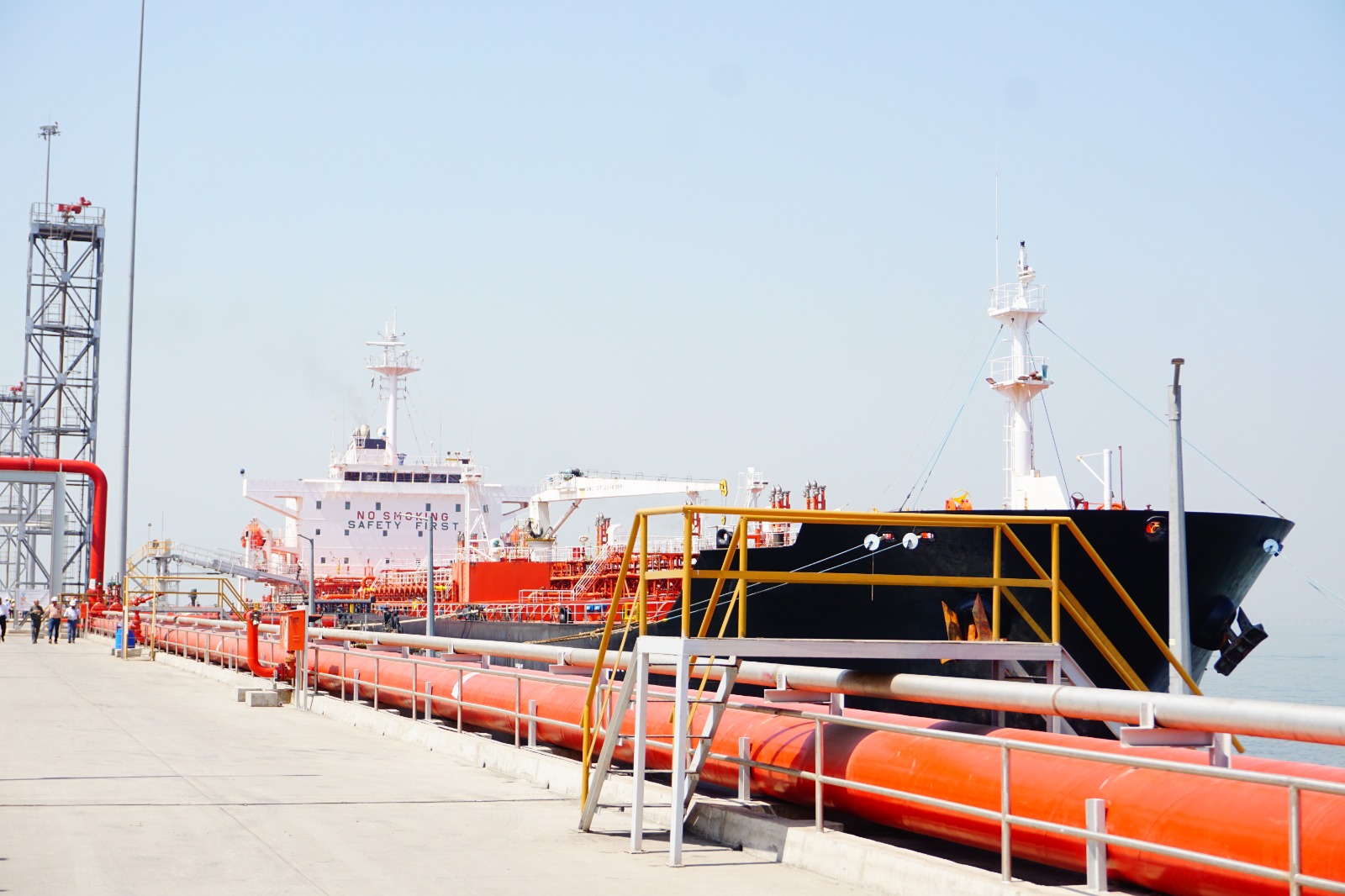 Chemical tanker M.T. Bharat docks safely at JNPA's new liquid berth ...