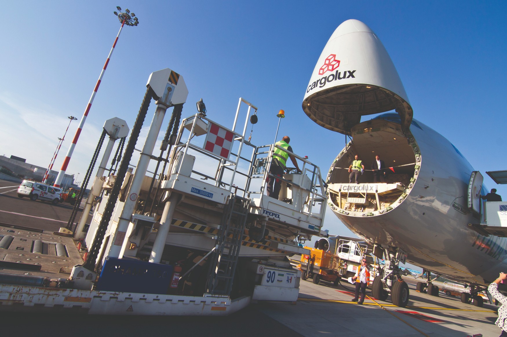 Automation & AI: The future of air cargo handling