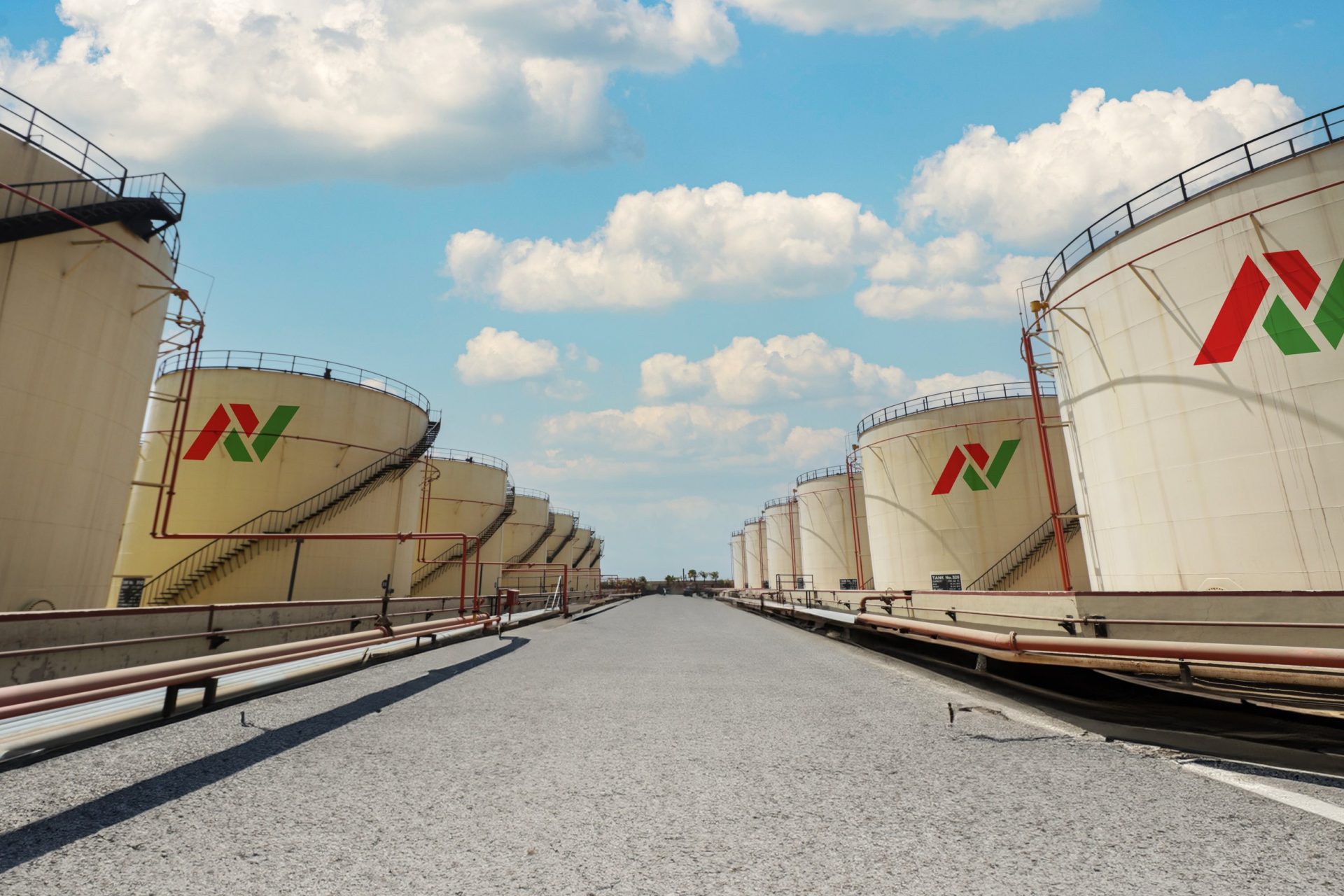 Aegis Vopak to raise ₹2800cr via IPO