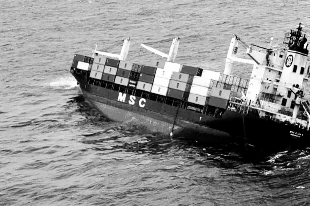 MSC container ship sinks off Kerala coast - Logistics Outlook
